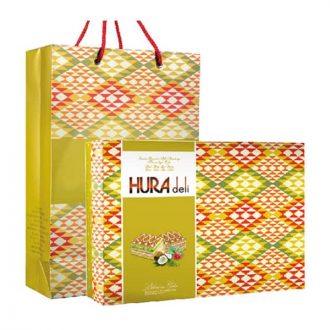 Hura Deli Strawberry Milk Layer Cake 504G | Asia Grocery